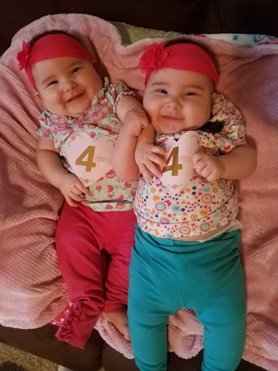 What To Expect When Raising Twins And How Its Awesome Compared To A