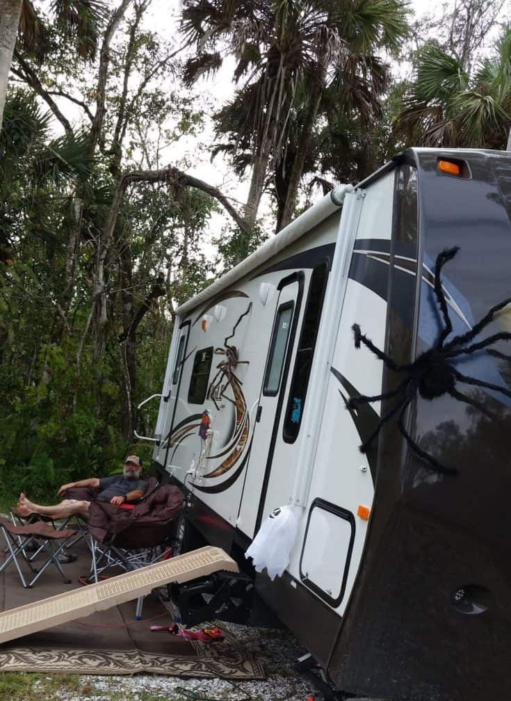 23 Ideas To Decorate Your RV for Halloween Camping! – The Crazy Outdoor ...