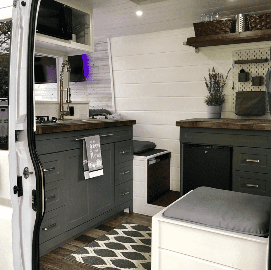 30 Frickin’ Sweet Camper Van Floor Plan Layout Ideas – The Crazy ...