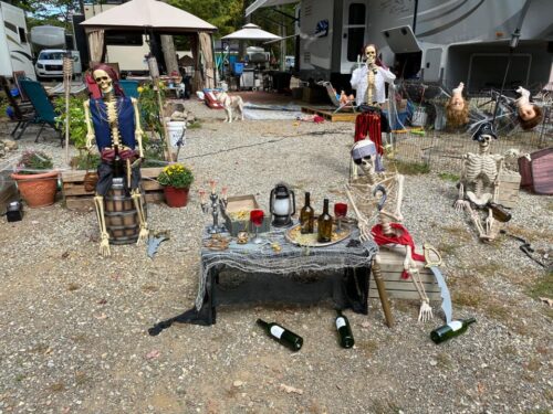 23 Ideas To Decorate Your RV for Halloween Camping! – The Crazy Outdoor ...