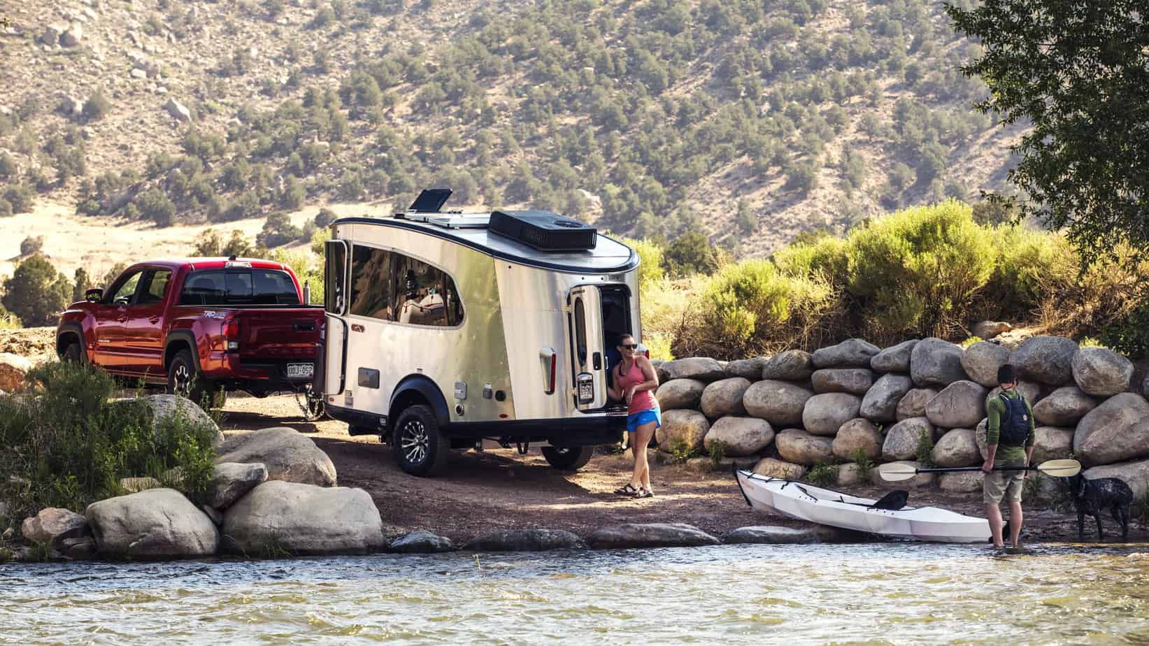 13 Top Rated Small Travel Trailers Under 3500 lbs (2024) – The Crazy ...