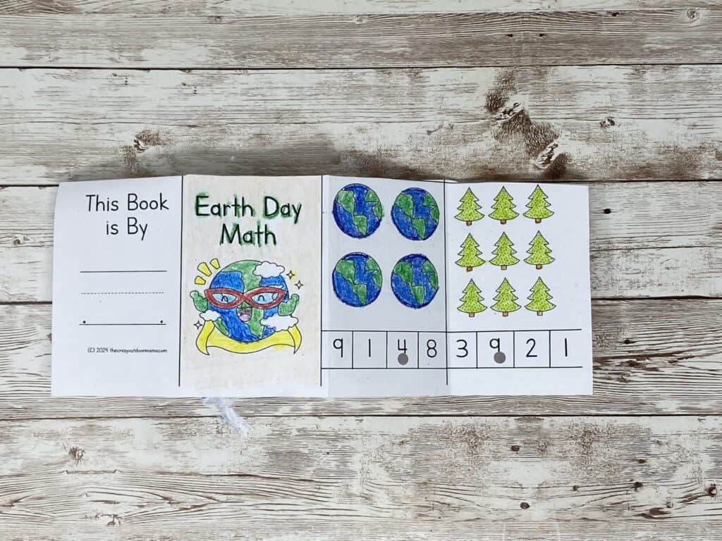 Cute Preschool Math Earth Day Activity (Free Printable) – The Crazy ...