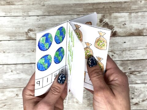 Cute Preschool Math Earth Day Activity (Free Printable) – The Crazy ...