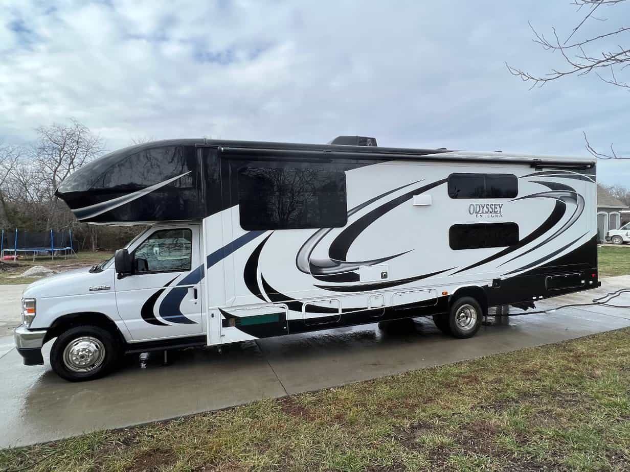 13 Highly Rated Campers with Bunk Beds in 2024 – The Crazy Outdoor Mama