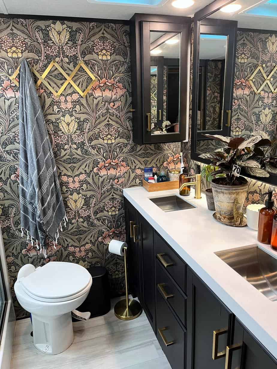 11 RV Bathroom Makeovers to Inspire You! – The Crazy Outdoor Mama