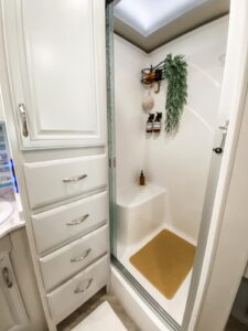 11 RV Bathroom Makeovers to Inspire You! – The Crazy Outdoor Mama
