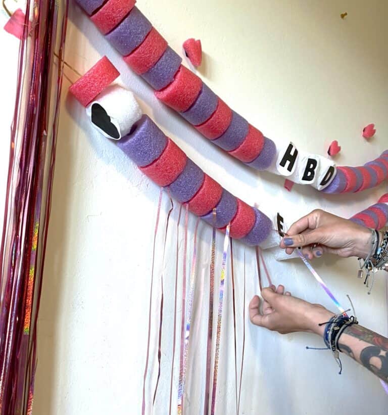 DIY *Giant* Taylor Swift Friendship Bracelet Banner (from Pool Noodles ...